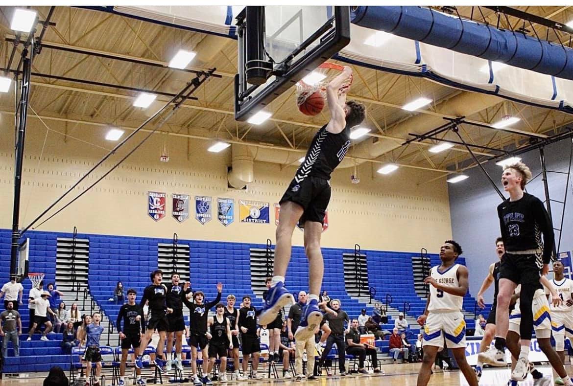 Behind the court with Atlee ballers and coach Rally Axselle - BVM Sports