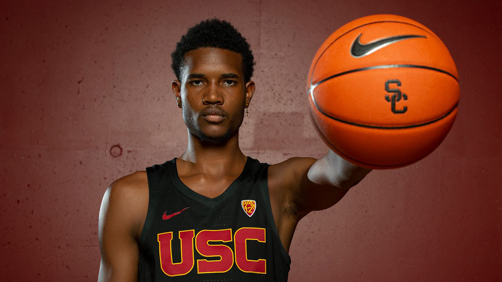 No. 3 recruit Evan Mobley to join family at USC: 'A generational talent ...