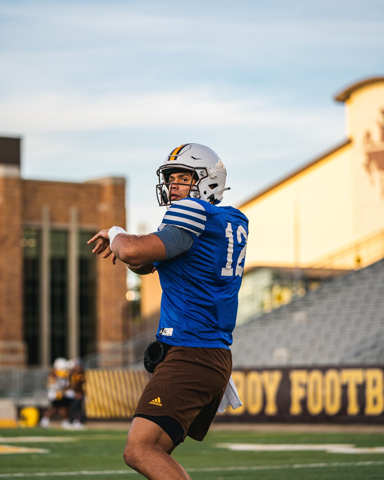 Another comeback in the works for Wyoming QB Sean Chambers - BVM Sports