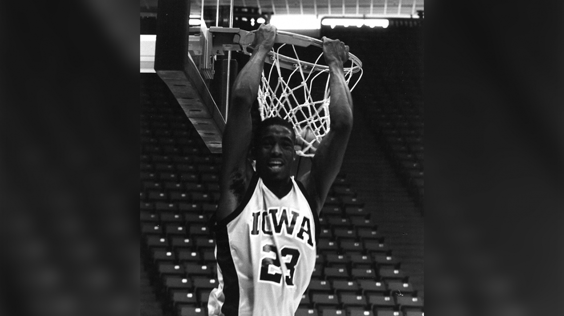 Top 5 former Hawkeyes to play in the NBA - BVM Sports