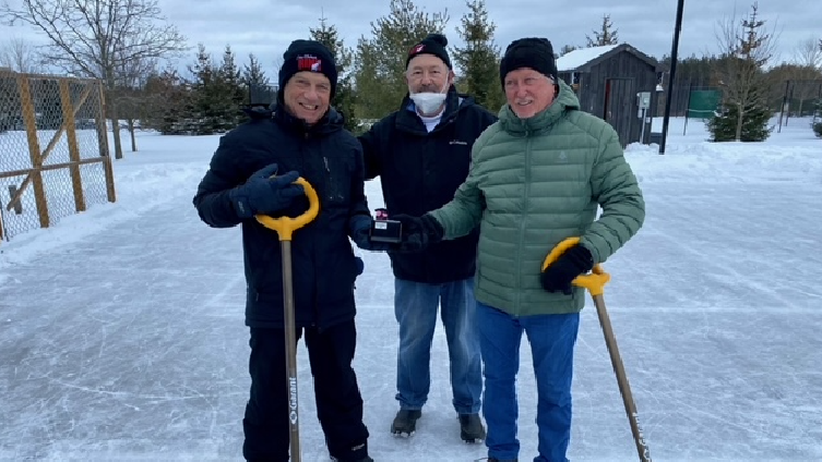 Rink Rats are keeping backyard hockey alive in Barrie - BVM Sports