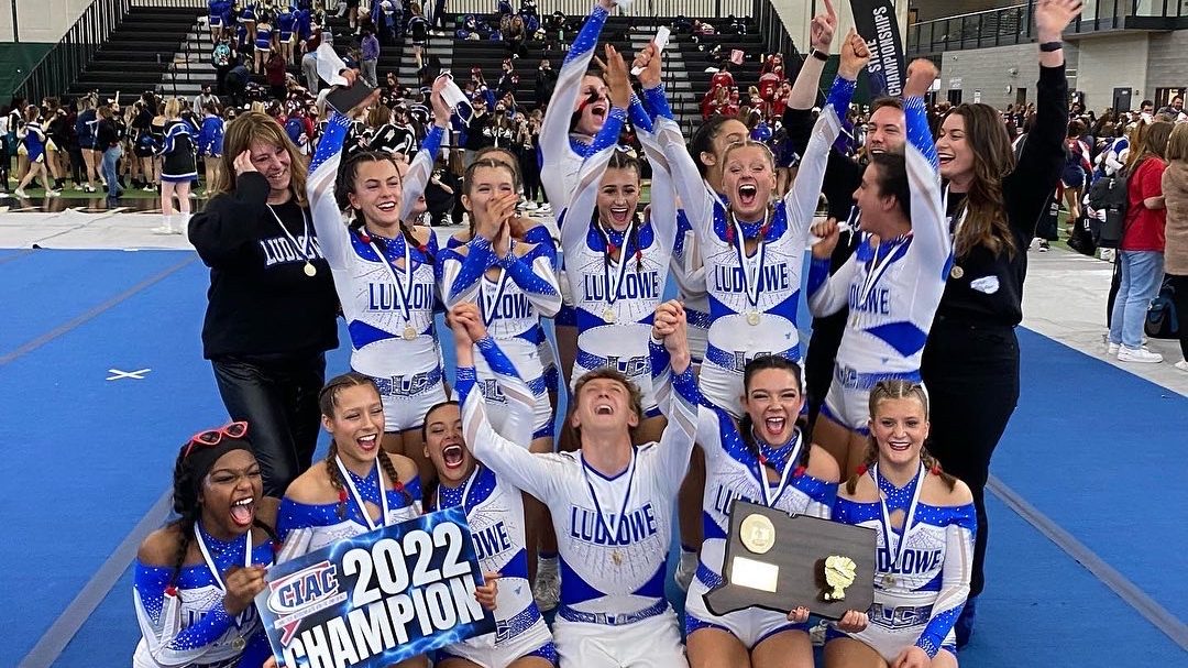 Q&A with Fairfield Ludlowe cheerleader Izzy Fuhr - BVM Sports