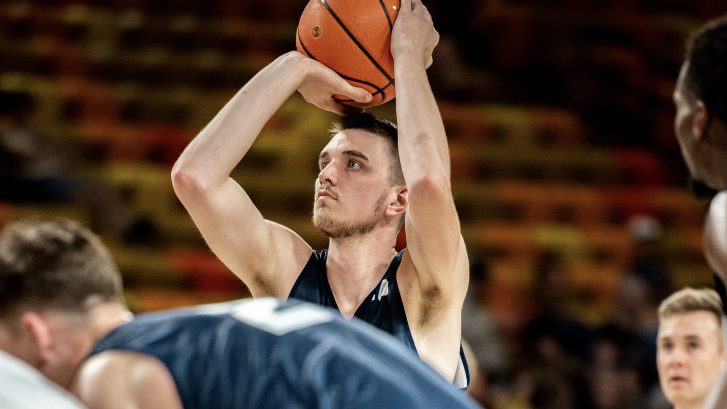 Get to know Utah State basketball player Isaac Johnson - BVM Sports
