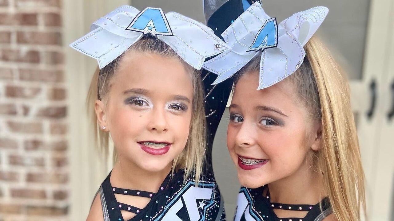 Meet cheerleading sisters Kendall and Katelynn Dunn - BVM Sports