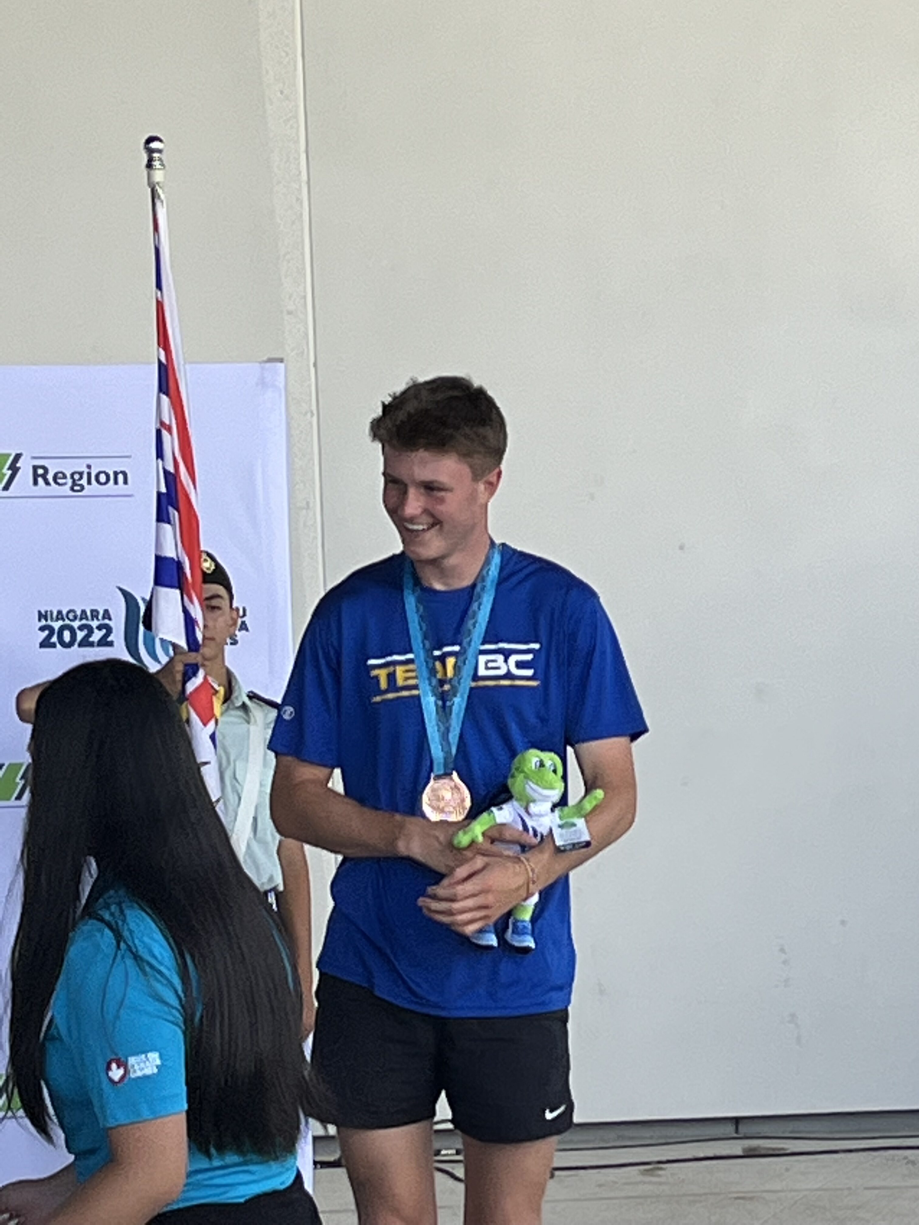 Meet Victoria's Isaac Clements: Pole vault champion - BVM Sports