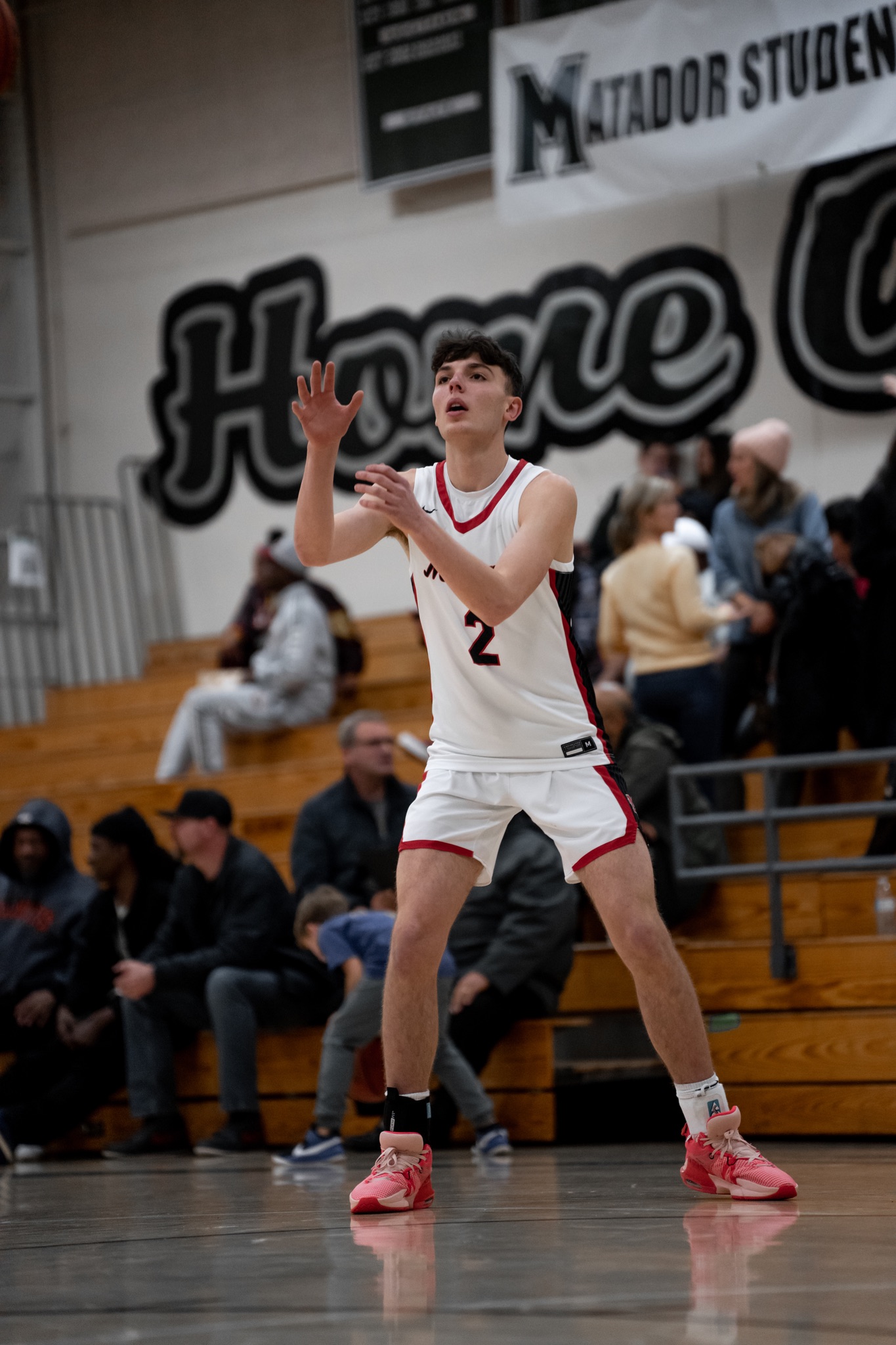 Q&A with Monte Vista basketball player, senior Daniel Cojocaru - BVM Sports