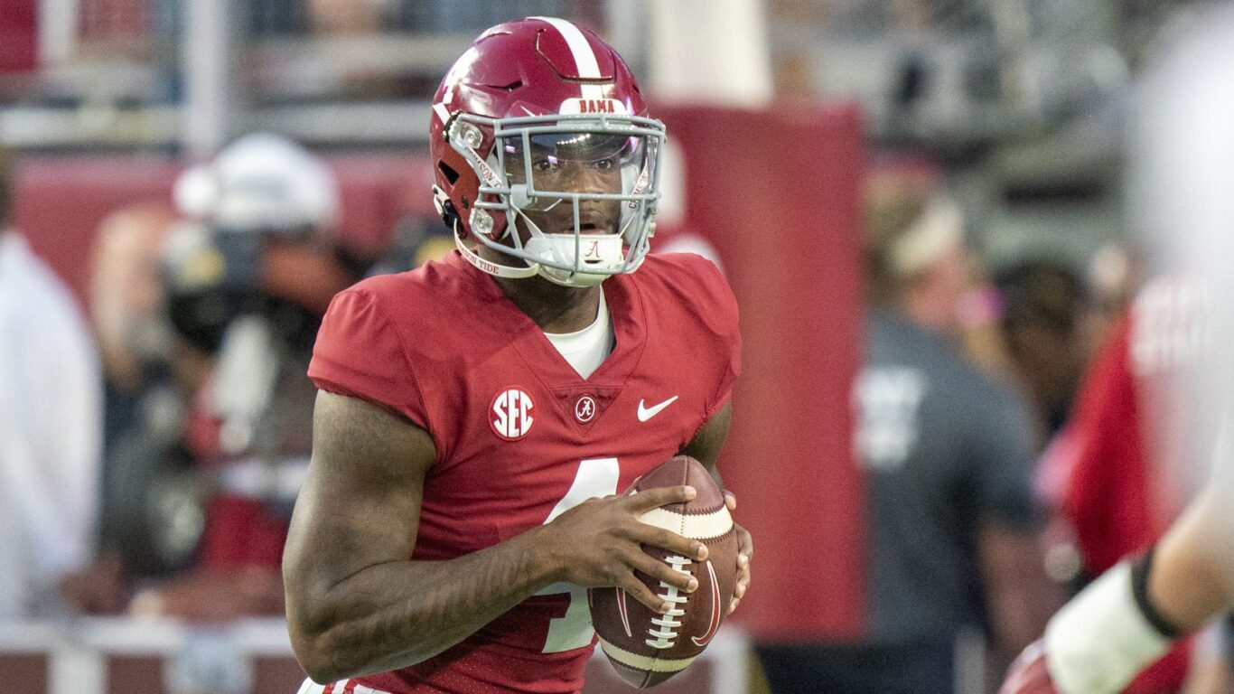 Saban undecided on Alabama starting QB; Who will win the job?