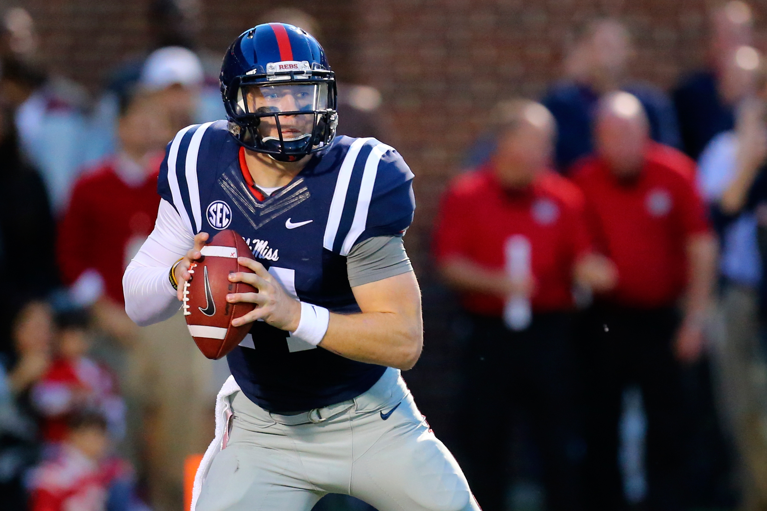 Ranking the top 10 QBs in Ole Miss football history