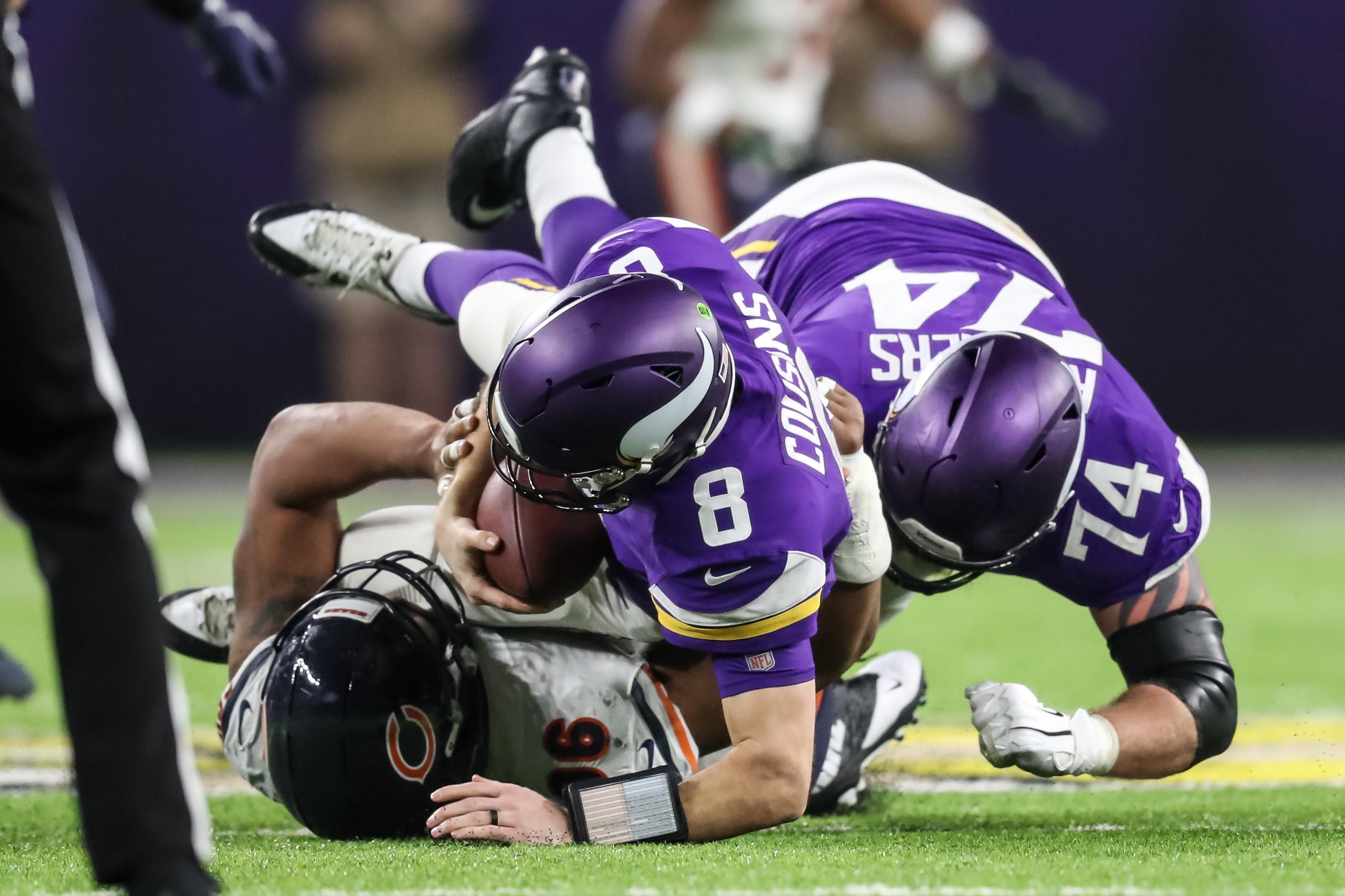 Akiem Hicks drawing interest; 5 landing spots for veteran DT