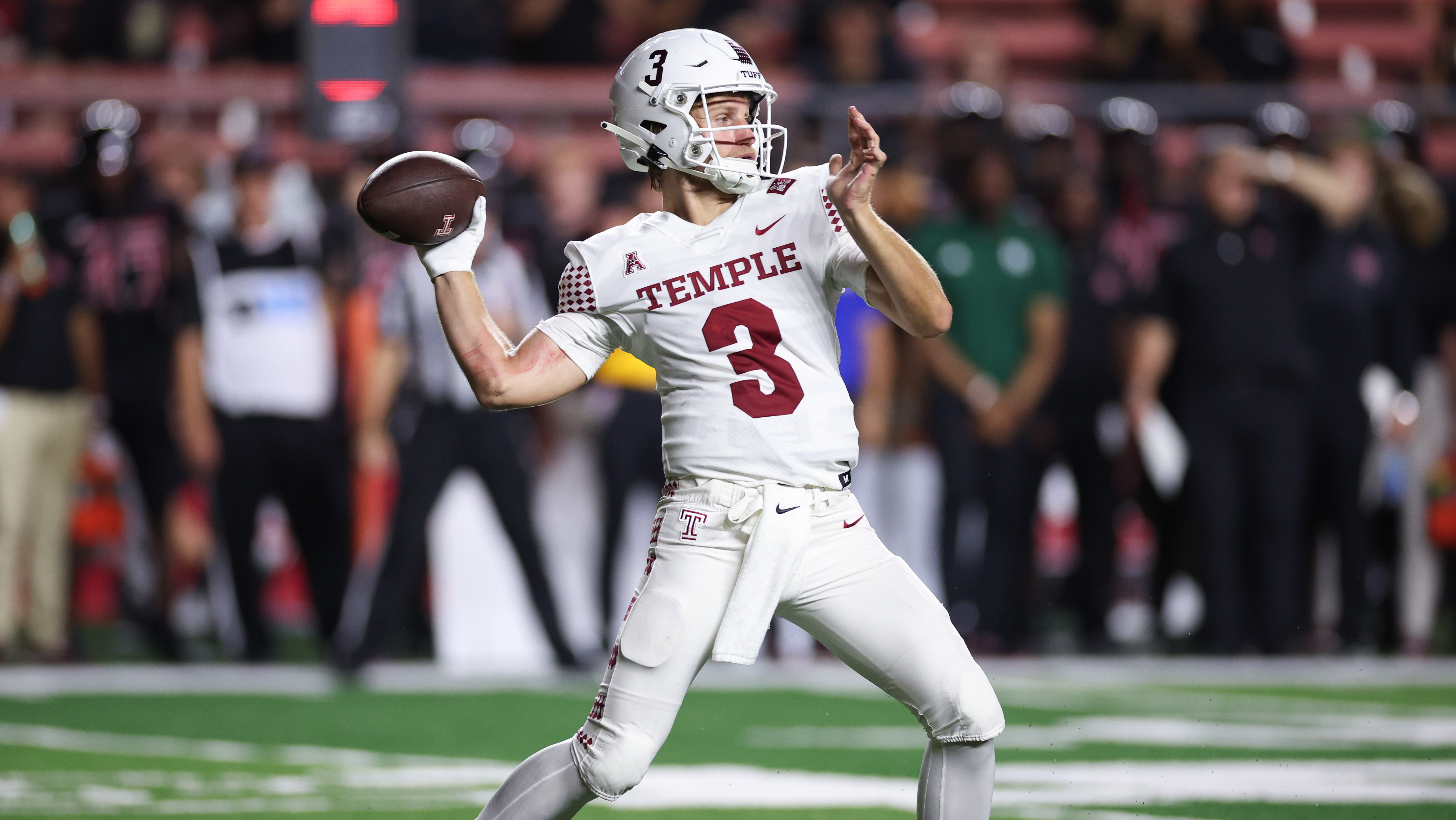 EJ Warner enters transfer portal; 5 landing spots for QB