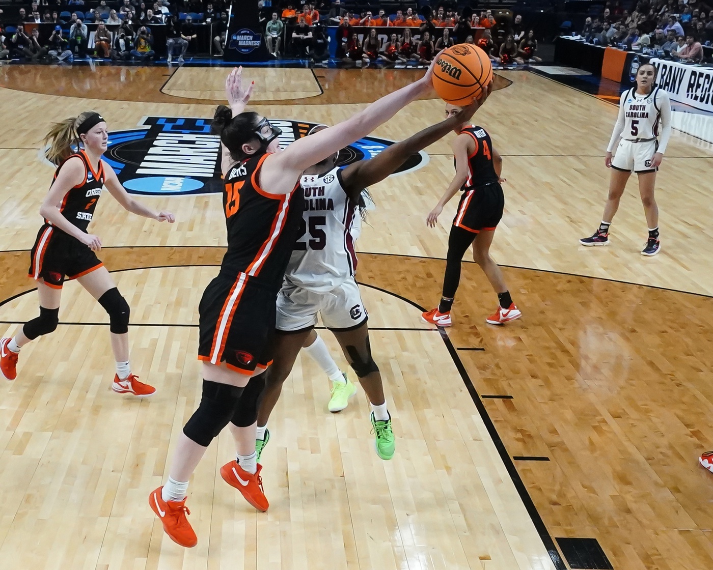 Raegan Beers enters transfer portal: 5 possible landing spots