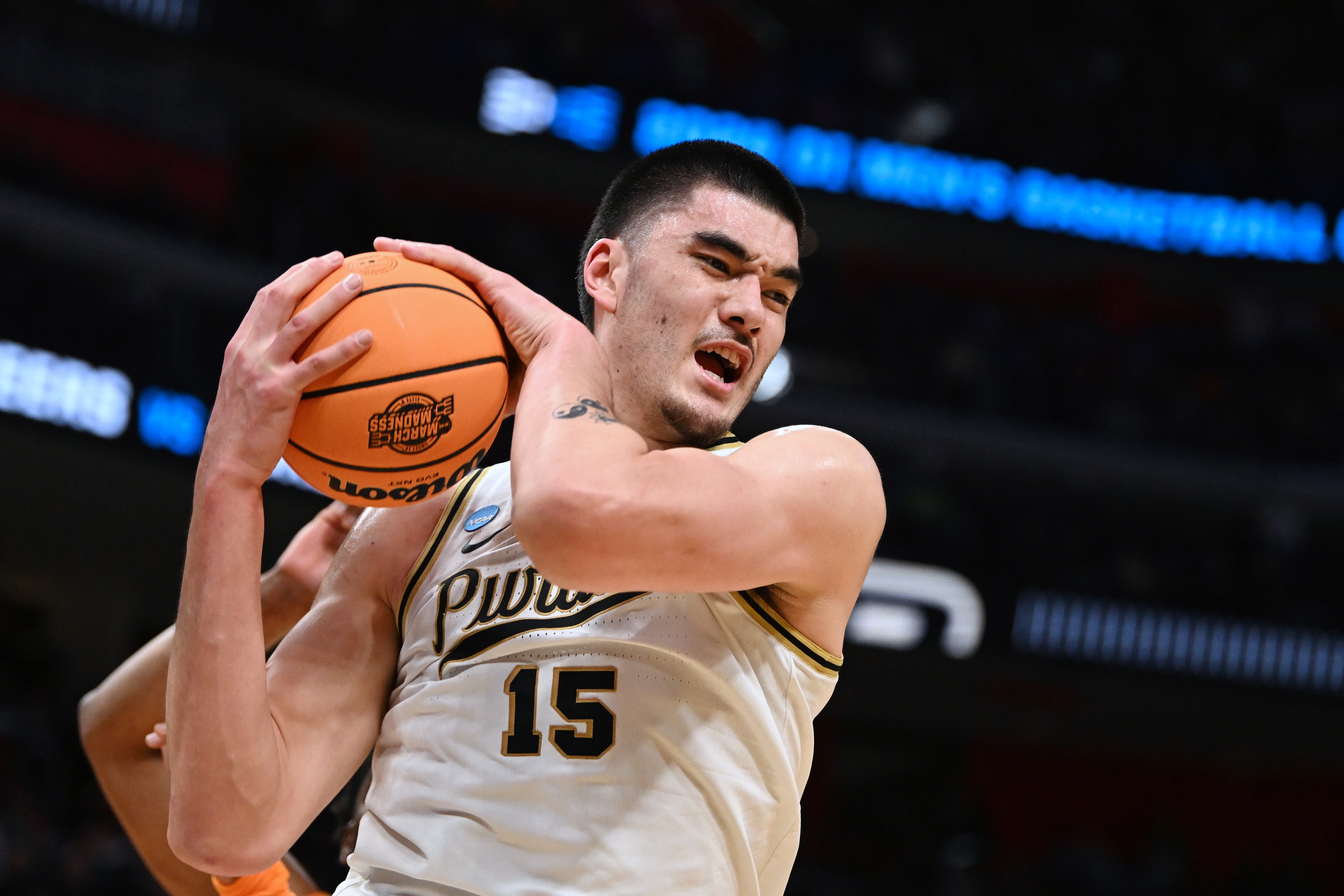 Top 5 NBA draft fits for 7-foot-4 Purdue center Zach Edey