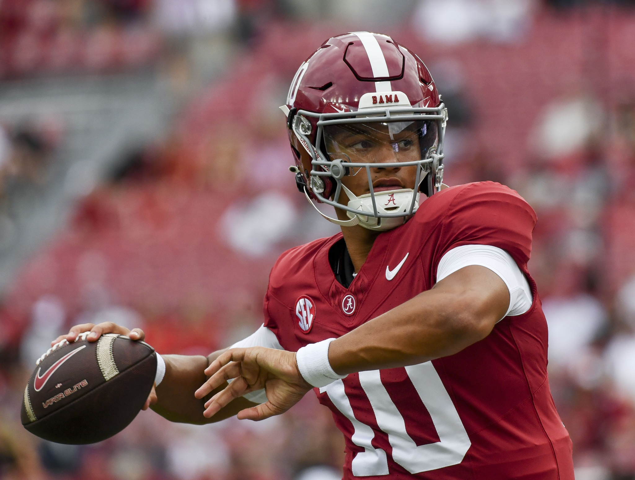 Alabama quarterback options for 2025 college football season