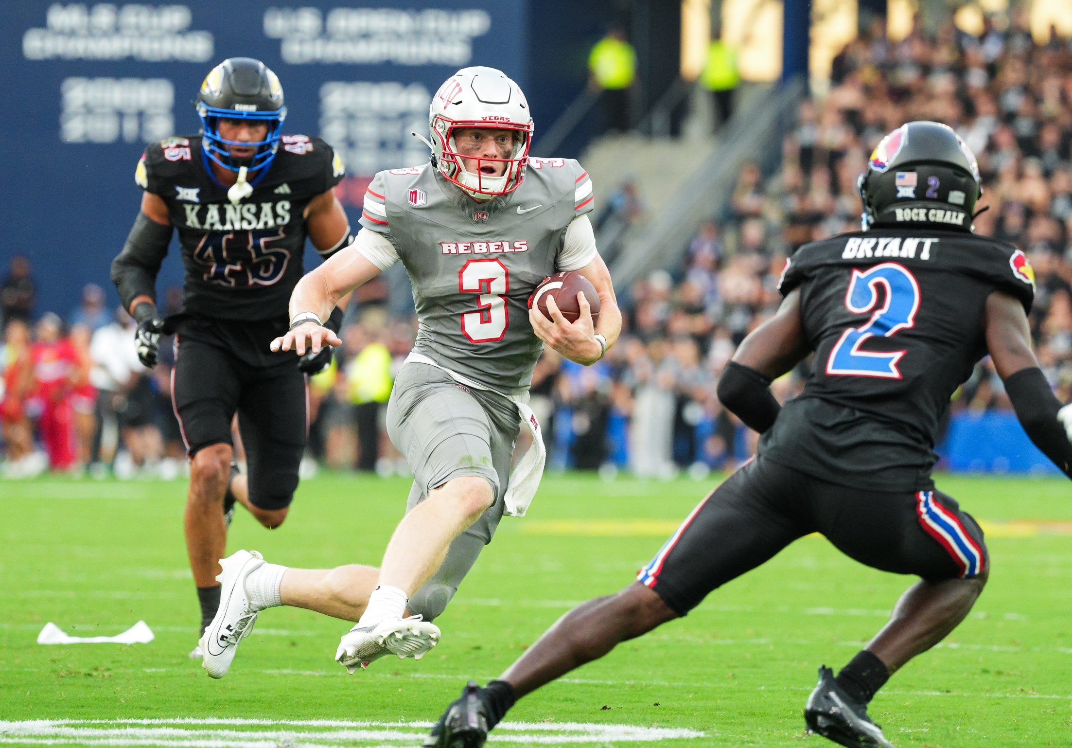Georgia quarterback options for 2025 college football season