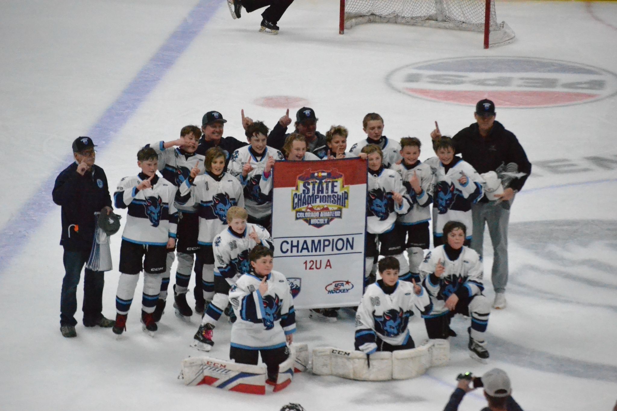 Durango Ice Devils 12UA hockey team gets their mighty duck moment - BVM ...